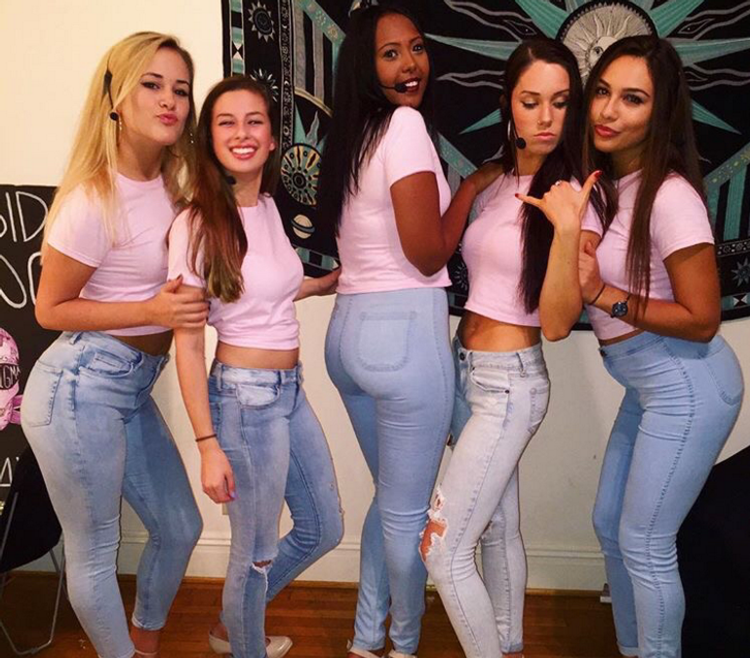 8 Stylish Squad Costumes You Can Do Last Minute 8 Stylish Squad Costumes You Can Do Last Minute