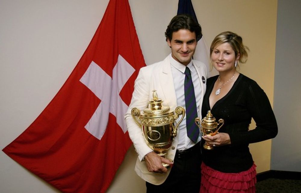 Roger Federer Ties The Knot, Anna Wintour Weeps